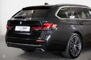 BMW 530 2023 in Vilnius, with an engine capacity of 3.00 L and mileage of 183 thousand km for 29991 €, photo 11 on AUTOMOTO.COM.LV