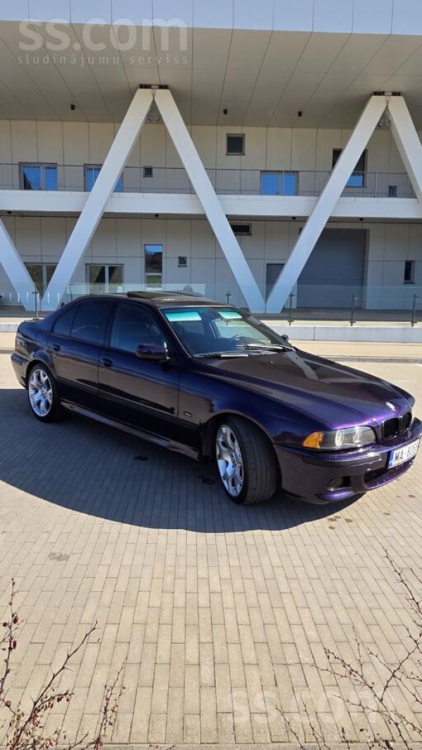 Фиолетовый БМВ 530 2001 в Рига, объемом двигателя 3.00 л и пробегом 410 тыс. км за 3950 €, фото 1 на AUTOMOTO.COM.LV
