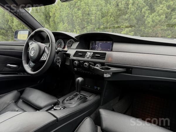 Violets BMW 530 2005 Talsi, ar dzinēja tilpumu 3.00 L un nobraukumu 0 tūkst. km par 6190 €, foto 5 vietnē AUTOMOTO.COM.LV