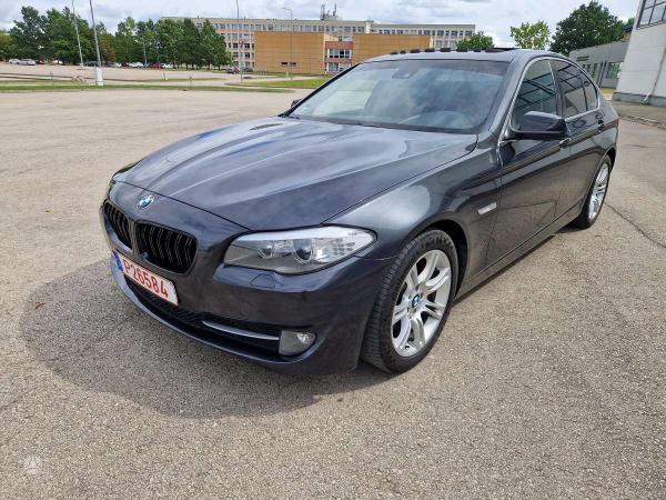 Фиолетовый БМВ 530 2010 в Каунас, объемом двигателя 3.00 л и пробегом 355 тыс. км за 7835 €, фото 2 на AUTOMOTO.COM.LV