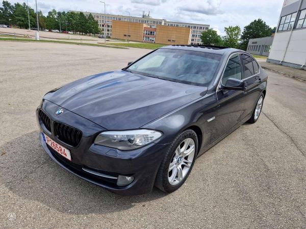 Фиолетовый БМВ 530 2010 в Каунас, объемом двигателя 3.00 л и пробегом 355 тыс. км за 7835 €, фото 4 на AUTOMOTO.COM.LV