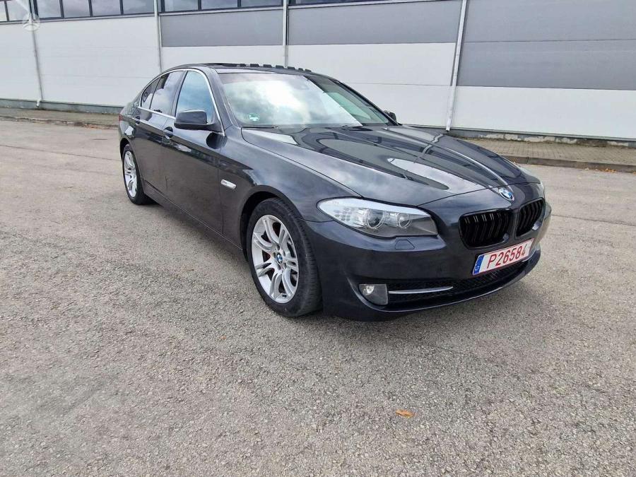Фиолетовый БМВ 530 2010 в Каунас, объемом двигателя 3.00 л и пробегом 355 тыс. км за 7835 €, фото 6 на AUTOMOTO.COM.LV