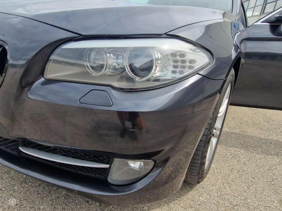 Фиолетовый БМВ 530 2010 в Каунас, объемом двигателя 3.00 л и пробегом 355 тыс. км за 7835 €, фото 22 на AUTOMOTO.COM.LV