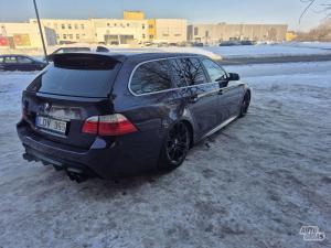 Violets BMW 530 2006 Kauņa, ar dzinēja tilpumu 3.00 L un nobraukumu 333 tūkst. km par 4900 €, foto 8 vietnē AUTOMOTO.COM.LV
