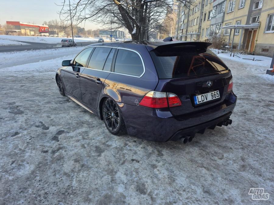 Violets BMW 530 2006 Kauņa, ar dzinēja tilpumu 3.00 L un nobraukumu 333 tūkst. km par 4900 €, foto 11 vietnē AUTOMOTO.COM.LV