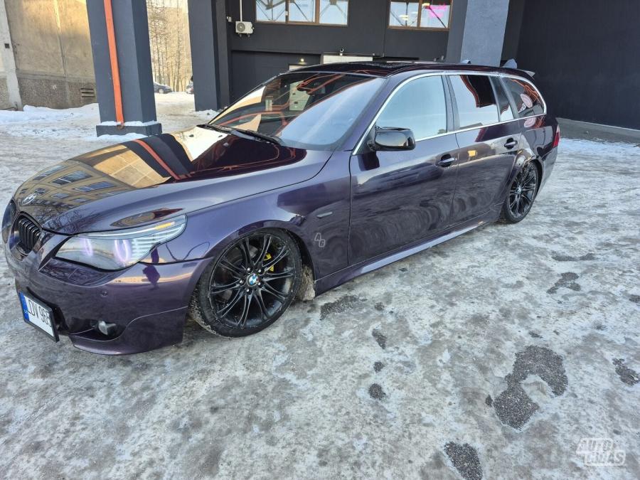 Violets BMW 530 2006 Kauņa, ar dzinēja tilpumu 3.00 L un nobraukumu 333 tūkst. km par 4900 €, foto 13 vietnē AUTOMOTO.COM.LV