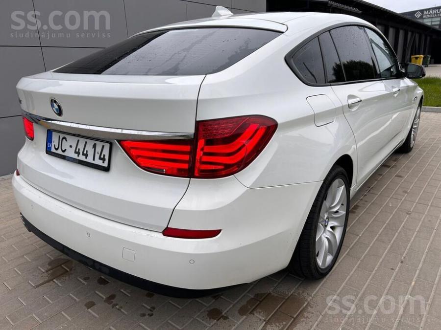 Balts BMW 530 2009 Rīga, ar dzinēja tilpumu 3.00 L un nobraukumu 282 tūkst. km par 8900 €, foto 8 vietnē AUTOMOTO.COM.LV