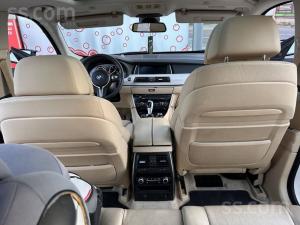 Balts BMW 530 2009 Rīga, ar dzinēja tilpumu 3.00 L un nobraukumu 282 tūkst. km par 8900 €, foto 12 vietnē AUTOMOTO.COM.LV