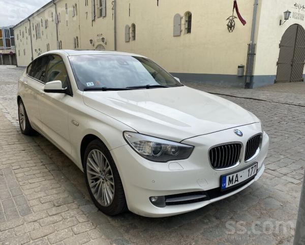 Balts BMW 530 2010 Rīga, ar dzinēja tilpumu 3.00 L un nobraukumu 311 tūkst. km par 8998 €, foto 2 vietnē AUTOMOTO.COM.LV