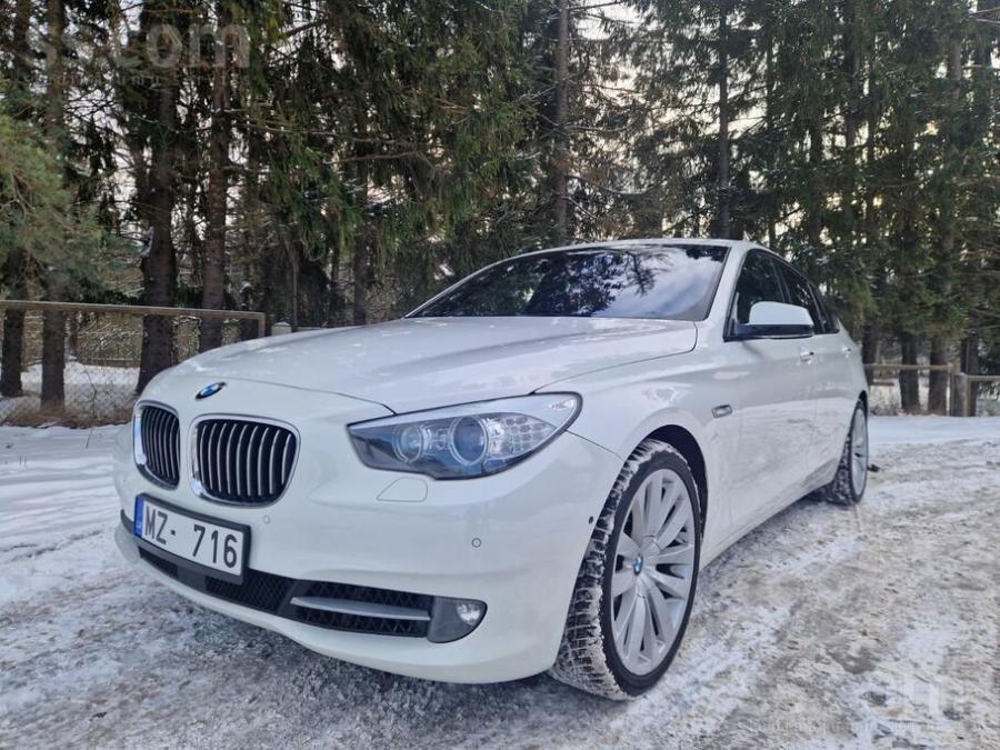 White BMW 530 2010 in Riga, with an engine capacity of 3.00 L and mileage of 247 thousand km for 8500 €, photo 1 on AUTOMOTO.COM.LV