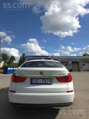 White BMW 530 2010 in Rezekne, with an engine capacity of 3.00 L and mileage of 260 thousand km for 10700 €, photo 10 on AUTOMOTO.COM.LV