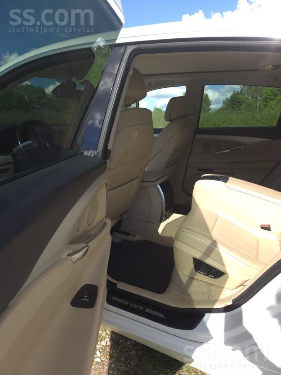 White BMW 530 2010 in Rezekne, with an engine capacity of 3.00 L and mileage of 260 thousand km for 10700 €, photo 14 on AUTOMOTO.COM.LV