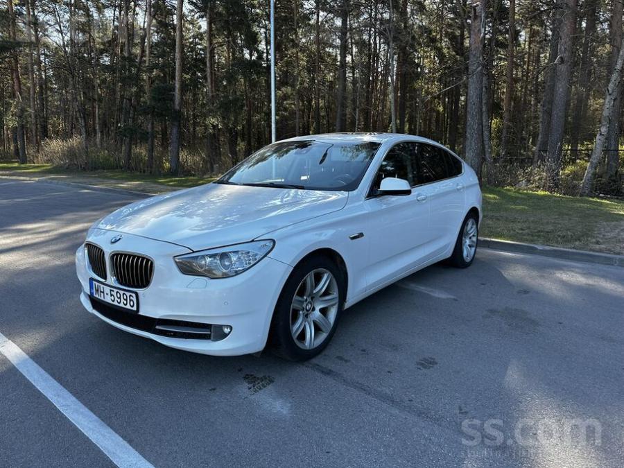 Balts BMW 530 2010 Rīga, ar dzinēja tilpumu 3.00 L un nobraukumu 295 tūkst. km par 8990 €, foto 1 vietnē AUTOMOTO.COM.LV