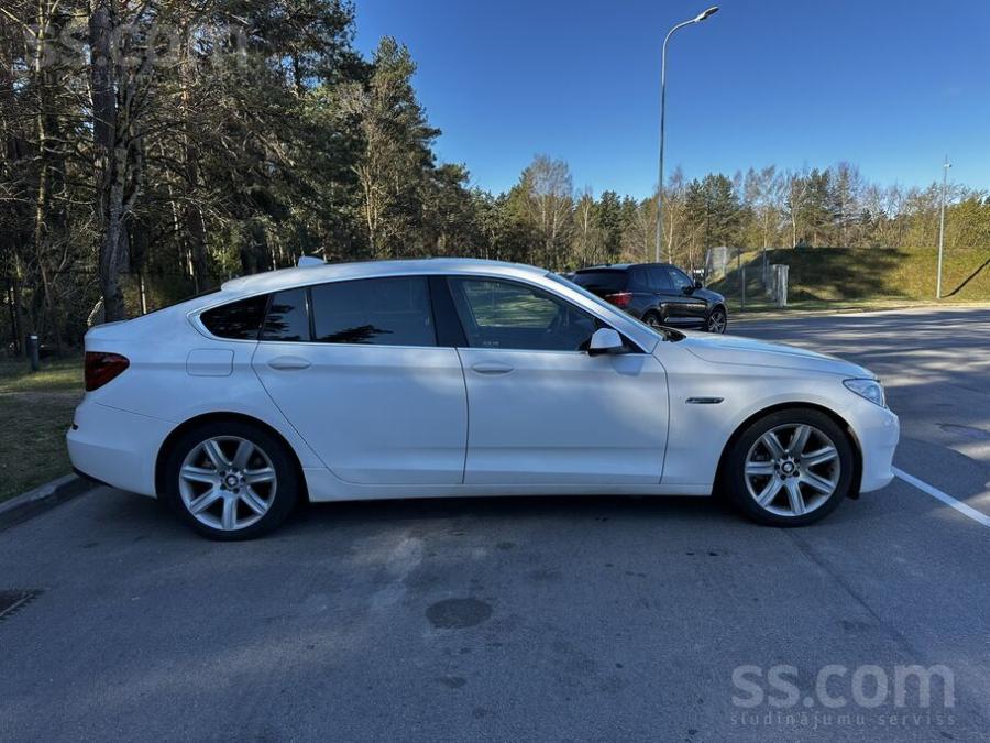 Balts BMW 530 2010 Rīga, ar dzinēja tilpumu 3.00 L un nobraukumu 295 tūkst. km par 8990 €, foto 4 vietnē AUTOMOTO.COM.LV