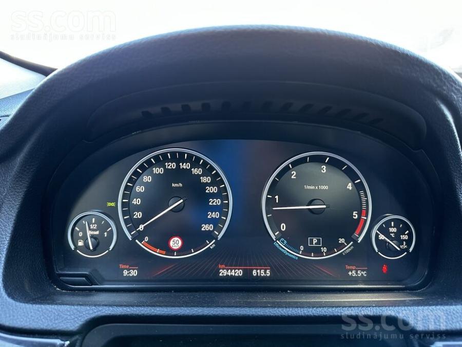 Balts BMW 530 2010 Rīga, ar dzinēja tilpumu 3.00 L un nobraukumu 295 tūkst. km par 8990 €, foto 12 vietnē AUTOMOTO.COM.LV
