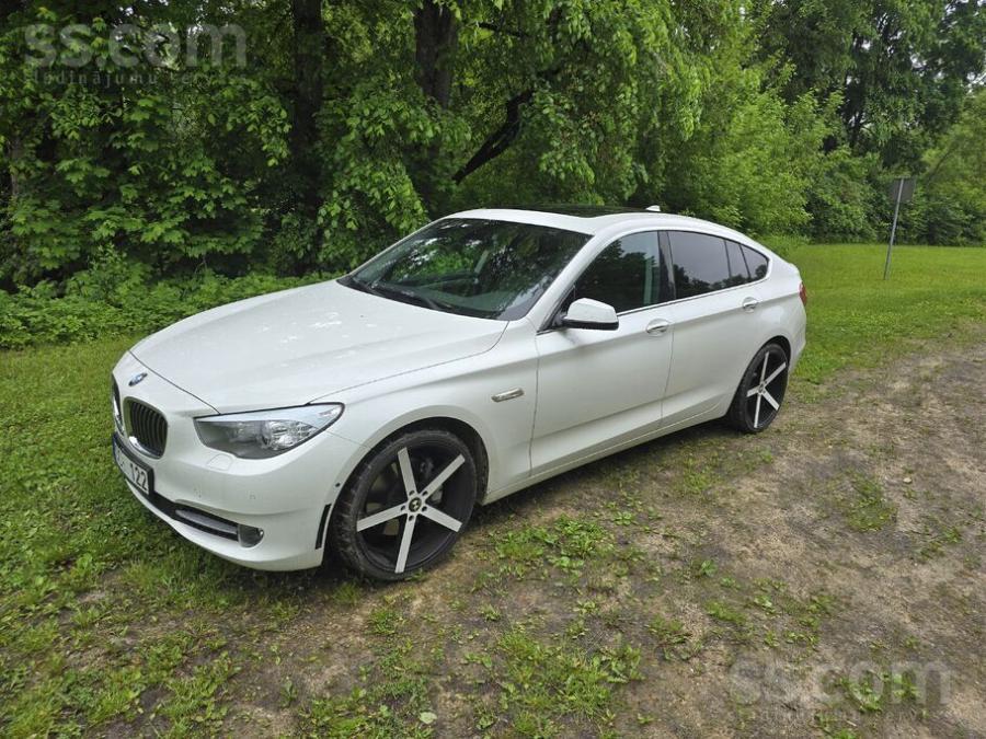 Balts BMW 530 2011 Rīga, ar dzinēja tilpumu 3.00 L un nobraukumu 198 tūkst. km par 10700 €, foto 1 vietnē AUTOMOTO.COM.LV