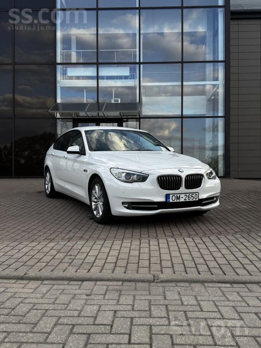 Balts BMW 530 2011 Valmiera, ar dzinēja tilpumu 3.00 L un nobraukumu 307 tūkst. km par 8950 €, foto 1 vietnē AUTOMOTO.COM.LV