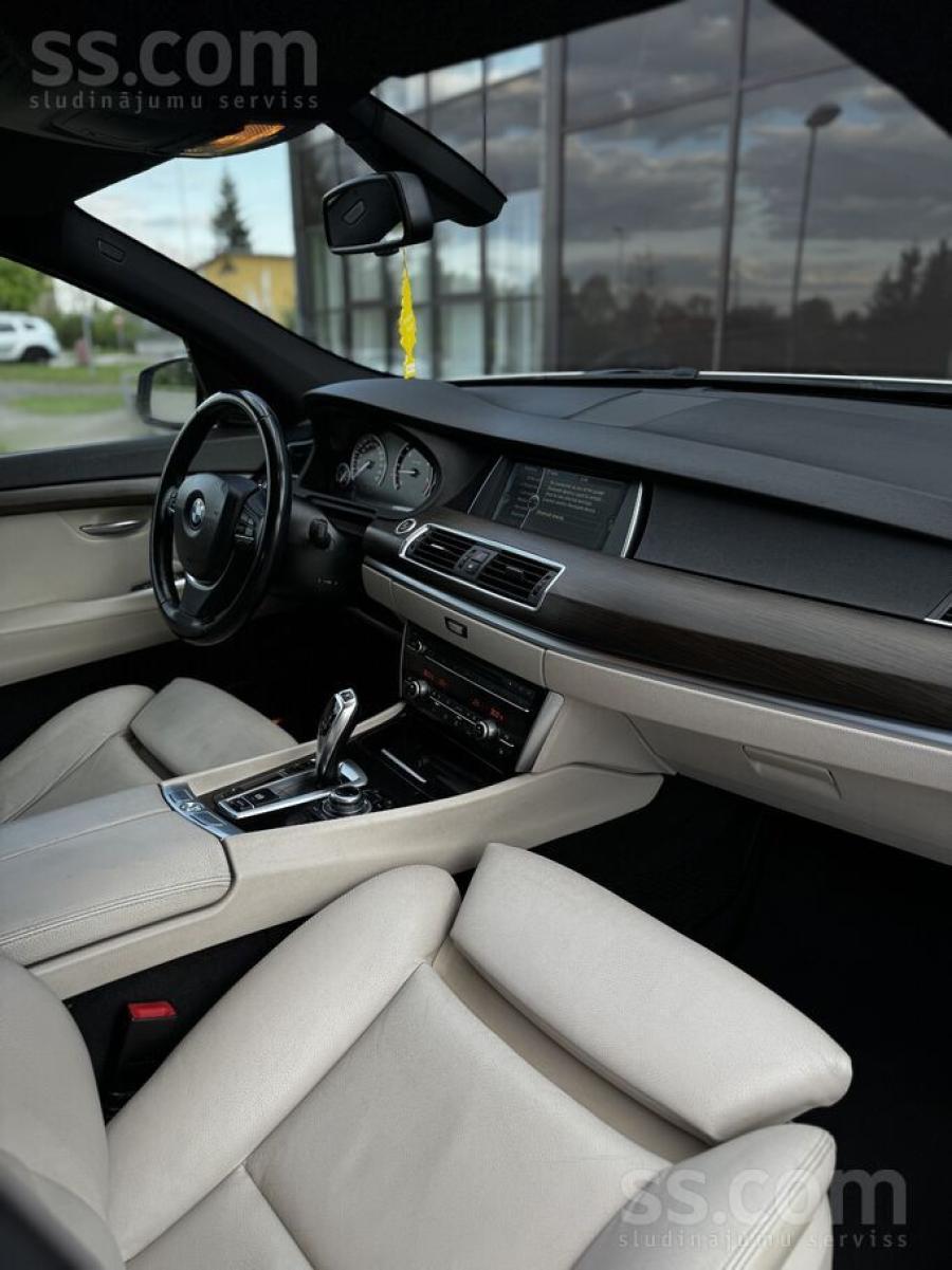 Balts BMW 530 2011 Valmiera, ar dzinēja tilpumu 3.00 L un nobraukumu 307 tūkst. km par 8950 €, foto 8 vietnē AUTOMOTO.COM.LV