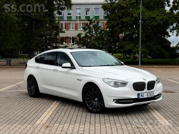 Balts BMW 530 2011 Jūrmala, ar dzinēja tilpumu 3.00 L un nobraukumu 332 tūkst. km par 10500 €, foto 1 vietnē AUTOMOTO.COM.LV