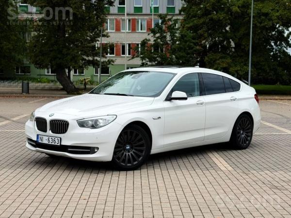 Balts BMW 530 2011 Jūrmala, ar dzinēja tilpumu 3.00 L un nobraukumu 332 tūkst. km par 10500 €, foto 5 vietnē AUTOMOTO.COM.LV