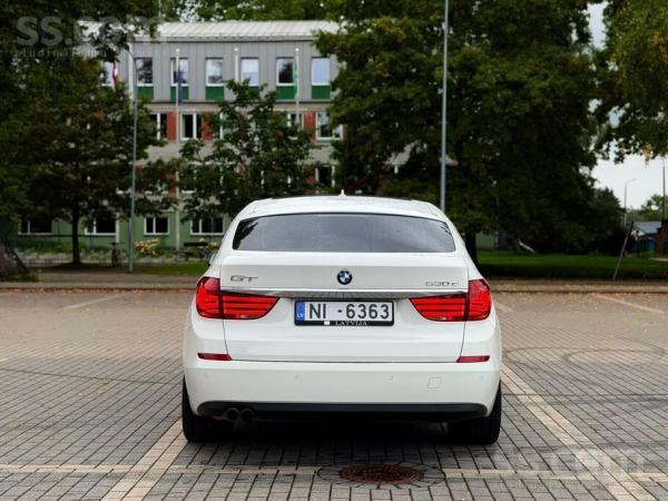Balts BMW 530 2011 Jūrmala, ar dzinēja tilpumu 3.00 L un nobraukumu 332 tūkst. km par 10500 €, foto 6 vietnē AUTOMOTO.COM.LV