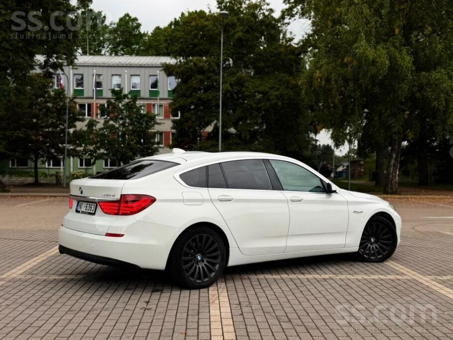 Balts BMW 530 2011 Jūrmala, ar dzinēja tilpumu 3.00 L un nobraukumu 332 tūkst. km par 10500 €, foto 7 vietnē AUTOMOTO.COM.LV