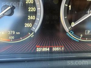 Balts BMW 530 2011 Jūrmala, ar dzinēja tilpumu 3.00 L un nobraukumu 332 tūkst. km par 10500 €, foto 21 vietnē AUTOMOTO.COM.LV