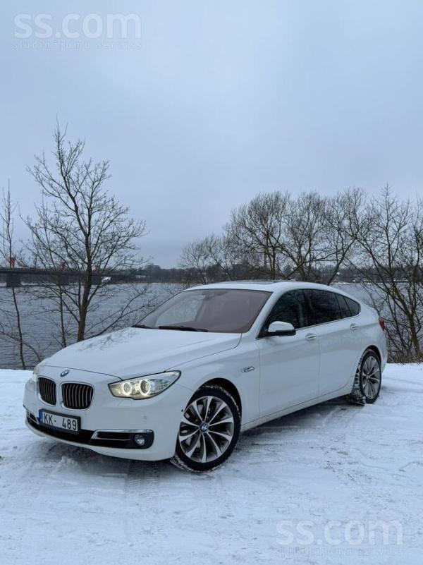 White BMW 530 2016 in Riga, with an engine capacity of 3.00 L and mileage of 241 thousand km for 16300 €, photo 1 on AUTOMOTO.COM.LV
