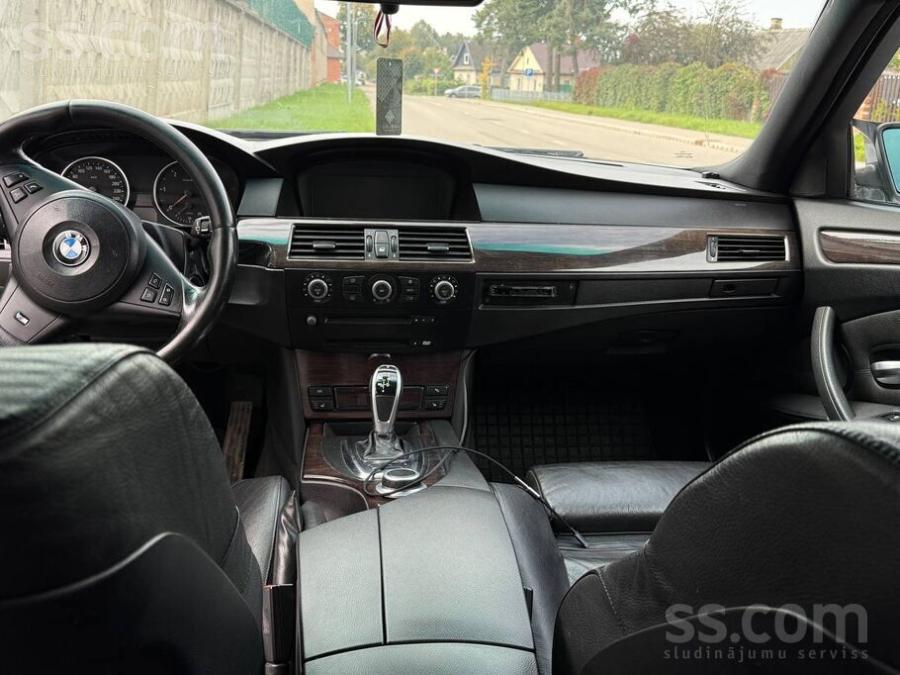 Белый БМВ 530 2004 в Даугавпилс, объемом двигателя 3.00 л и пробегом 396 тыс. км за 4500 €, фото 13 на AUTOMOTO.COM.LV