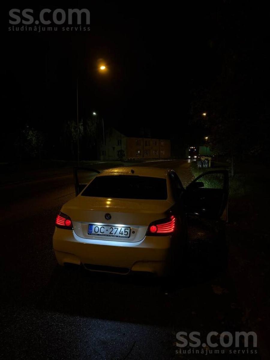 Белый БМВ 530 2004 в Даугавпилс, объемом двигателя 3.00 л и пробегом 396 тыс. км за 4500 €, фото 25 на AUTOMOTO.COM.LV