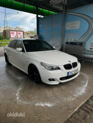 Balts BMW 530 2006 Narva, ar dzinēja tilpumu 0.19 L un nobraukumu 231 tūkst. km par 5600 €, foto 5 vietnē AUTOMOTO.COM.LV