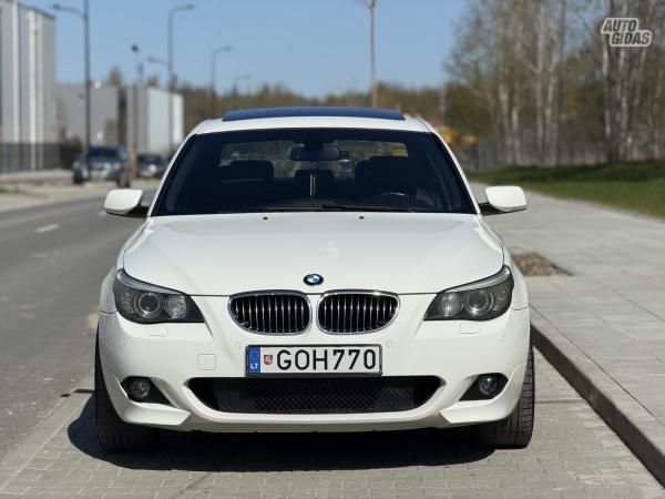White BMW 530 2009 in Vilnius, with an engine capacity of 3.00 L and mileage of 350 thousand km for 6850 €, photo 3 on AUTOMOTO.COM.LV