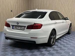 White BMW 530 2010 in Marijampole, with an engine capacity of 2.99 L and mileage of 436 thousand km for 10500 €, photo 9 on AUTOMOTO.COM.LV