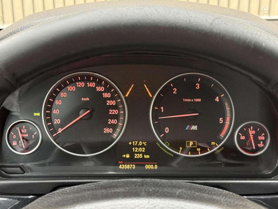 White BMW 530 2010 in Marijampole, with an engine capacity of 2.99 L and mileage of 436 thousand km for 10500 €, photo 27 on AUTOMOTO.COM.LV
