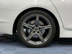 White BMW 530 2010 in Marijampole, with an engine capacity of 2.99 L and mileage of 436 thousand km for 10500 €, photo 38 on AUTOMOTO.COM.LV