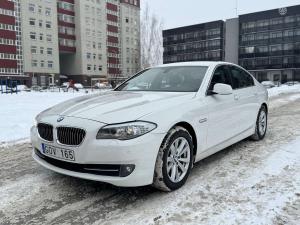 White BMW 530 2013 in Vilnius, with an engine capacity of 2.99 L and mileage of 169 thousand km for 9900 €, photo  on AUTOMOTO.COM.LV