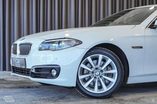 White BMW 530 2013 in Marijampole, with an engine capacity of 3.00 L and mileage of 271 thousand km for 13950 €, photo 6 on AUTOMOTO.COM.LV