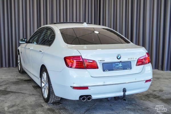 White BMW 530 2013 in Marijampole, with an engine capacity of 3.00 L and mileage of 271 thousand km for 13950 €, photo 9 on AUTOMOTO.COM.LV