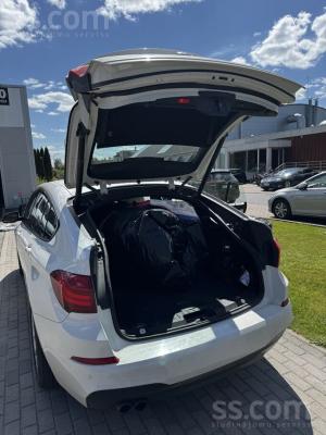 Balts BMW 530 2013 Jūrmala, ar dzinēja tilpumu 3.00 L un nobraukumu 188 tūkst. km par 14900 €, foto 14 vietnē AUTOMOTO.COM.LV