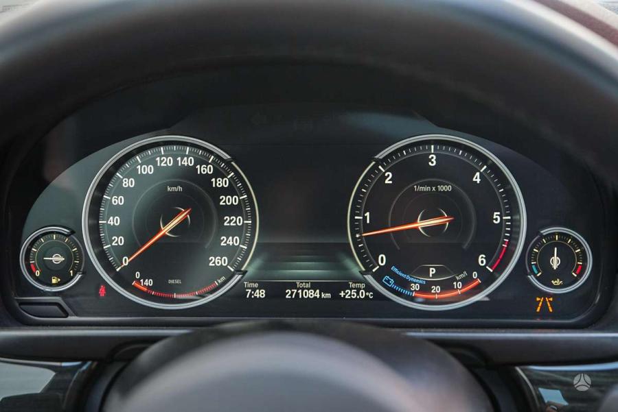 White BMW 530 2013 in Kaunas, with an engine capacity of 2.99 L and mileage of 271 thousand km for 13450 €, photo 25 on AUTOMOTO.COM.LV