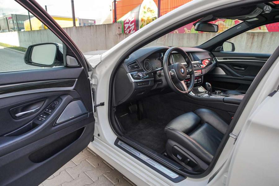White BMW 530 2013 in Kaunas, with an engine capacity of 2.99 L and mileage of 271 thousand km for 13450 €, photo 27 on AUTOMOTO.COM.LV
