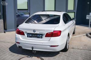 Balts BMW 530 2013 Kauņa, ar dzinēja tilpumu 3.00 L un nobraukumu 271 tūkst. km par 13450 €, foto 12 vietnē AUTOMOTO.COM.LV