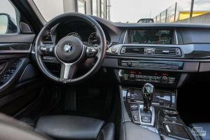 Balts BMW 530 2013 Kauņa, ar dzinēja tilpumu 3.00 L un nobraukumu 271 tūkst. km par 13450 €, foto 18 vietnē AUTOMOTO.COM.LV