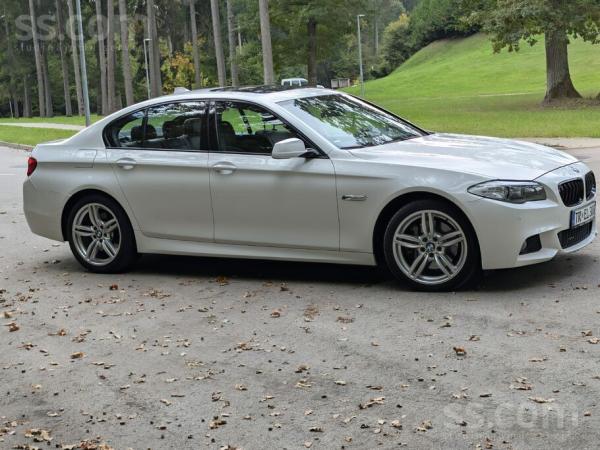 White BMW 530 2013 in Ogre, with an engine capacity of 3.00 L and mileage of 0 thousand km for 10200 €, photo 6 on AUTOMOTO.COM.LV