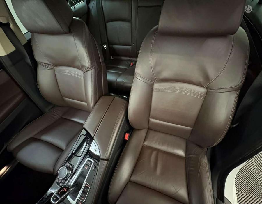 Balts BMW 530 2014 Marijampole, ar dzinēja tilpumu 2.99 L un nobraukumu 284 tūkst. km par 13999 €, foto 16 vietnē AUTOMOTO.COM.LV