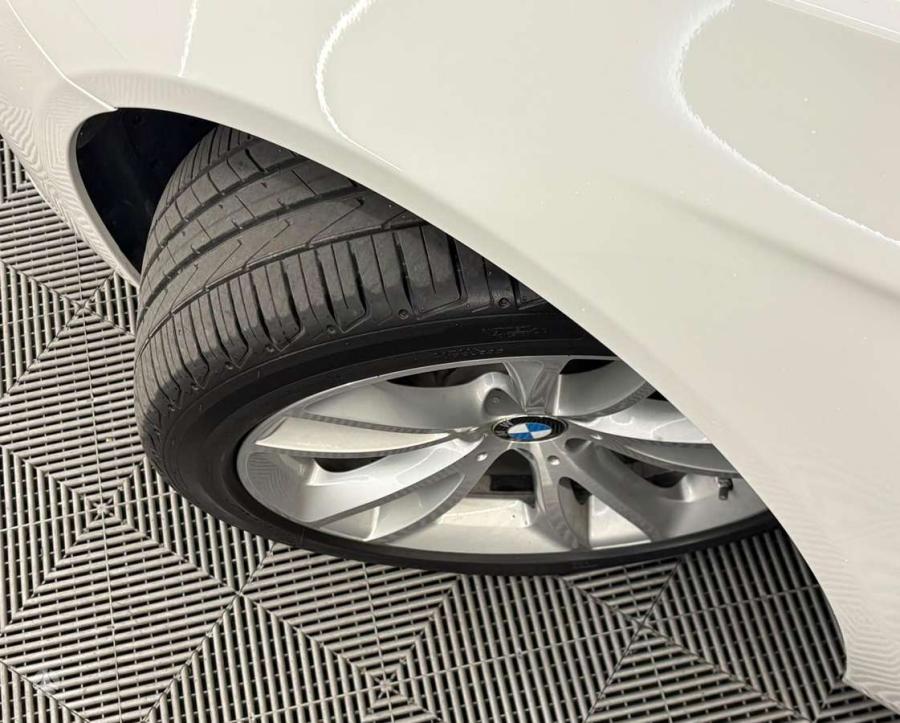 Balts BMW 530 2014 Marijampole, ar dzinēja tilpumu 2.99 L un nobraukumu 284 tūkst. km par 13999 €, foto 20 vietnē AUTOMOTO.COM.LV