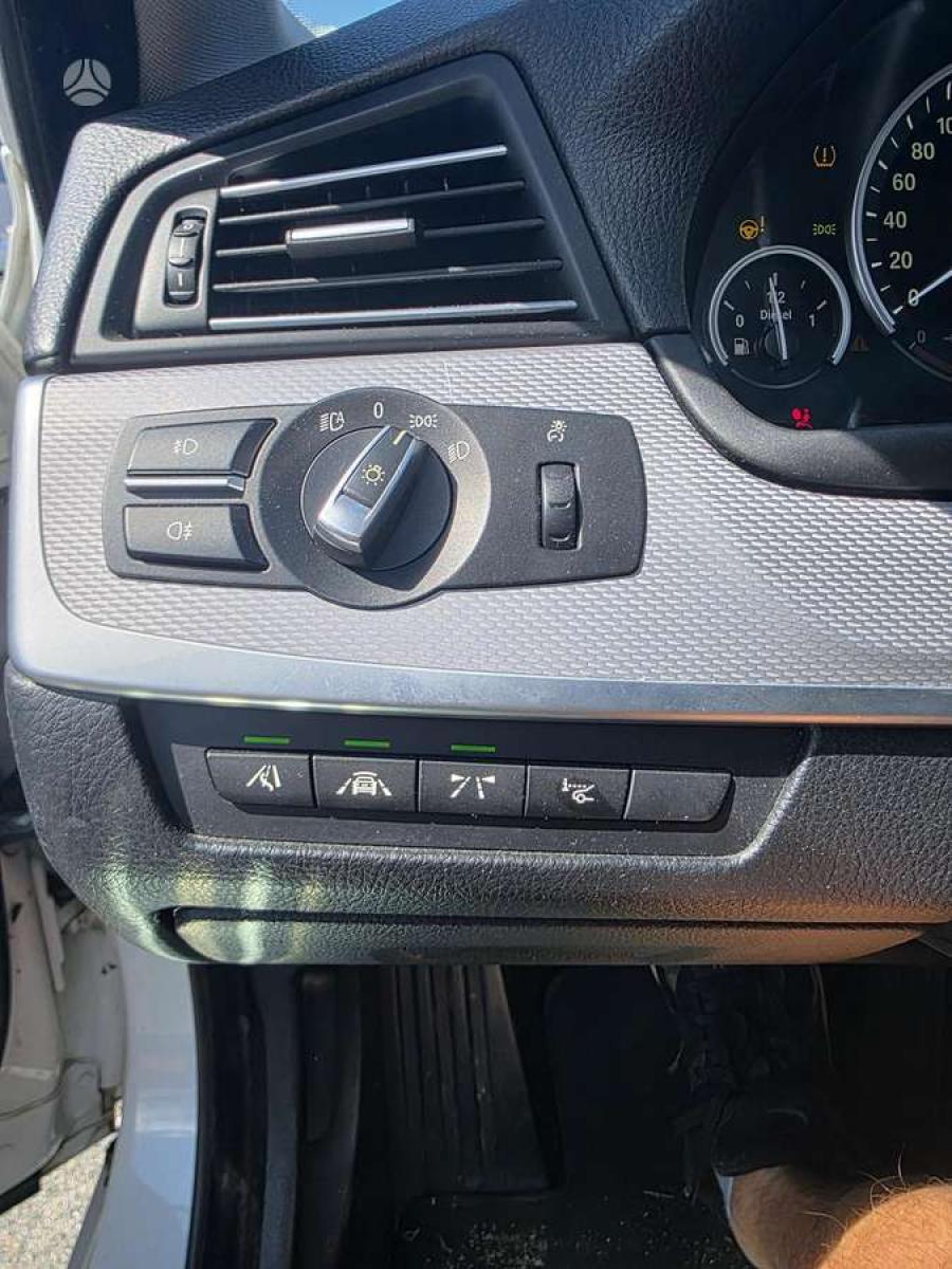 Balts BMW 530 2014 Viļņa, ar dzinēja tilpumu 2.99 L un nobraukumu 335 tūkst. km par 9700 €, foto 9 vietnē AUTOMOTO.COM.LV