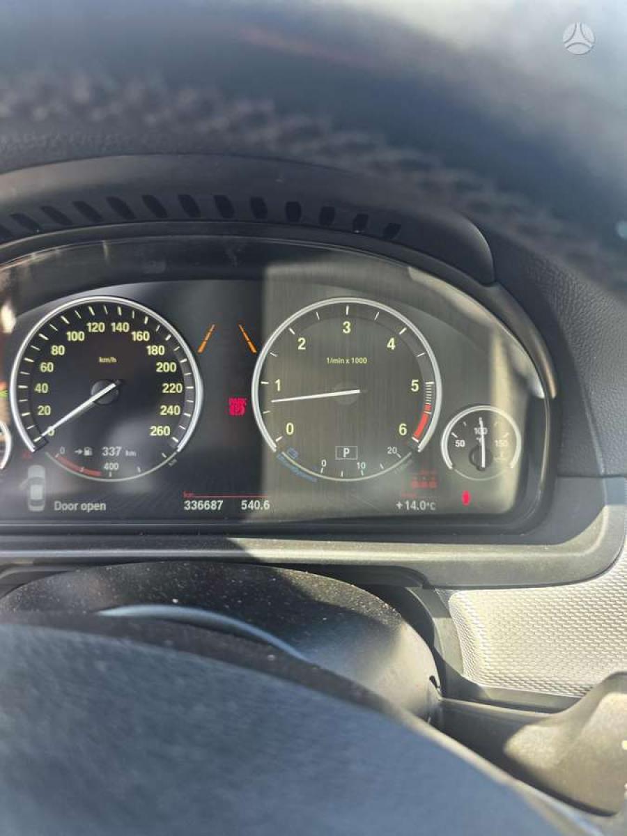 Balts BMW 530 2014 Viļņa, ar dzinēja tilpumu 2.99 L un nobraukumu 335 tūkst. km par 9700 €, foto 10 vietnē AUTOMOTO.COM.LV