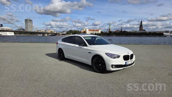Balts BMW 530 2014 Rīga, ar dzinēja tilpumu 3.00 L un nobraukumu 315 tūkst. km par 13000 €, foto 4 vietnē AUTOMOTO.COM.LV