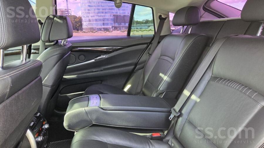 Balts BMW 530 2014 Rīga, ar dzinēja tilpumu 3.00 L un nobraukumu 315 tūkst. km par 13000 €, foto 16 vietnē AUTOMOTO.COM.LV